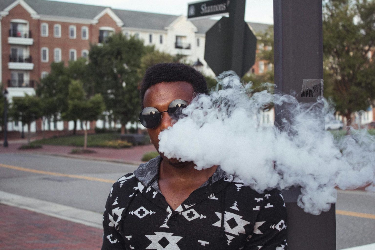 Local Cannabis Smoke-Free Ordinance Expands to Include Vapes